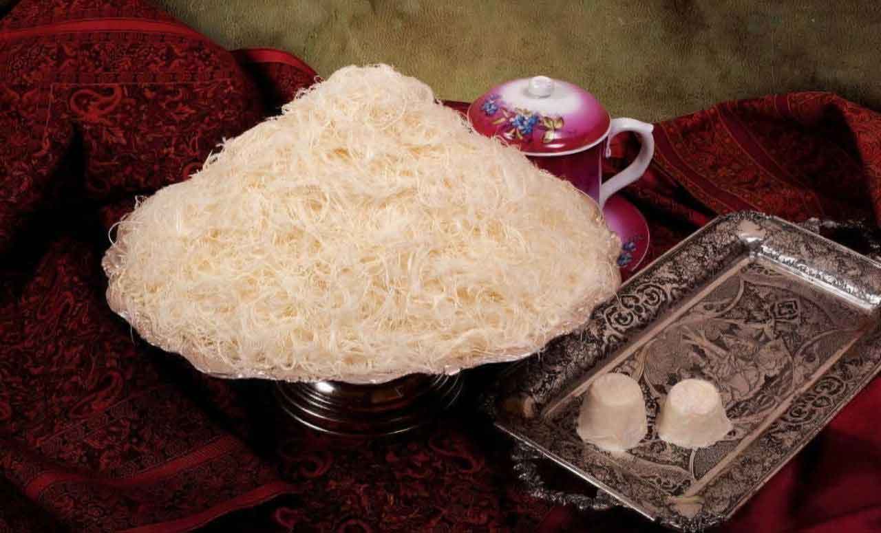 Homemade Iranian Pashmak Recipe: Easy and Without a Machine - YummCook ...