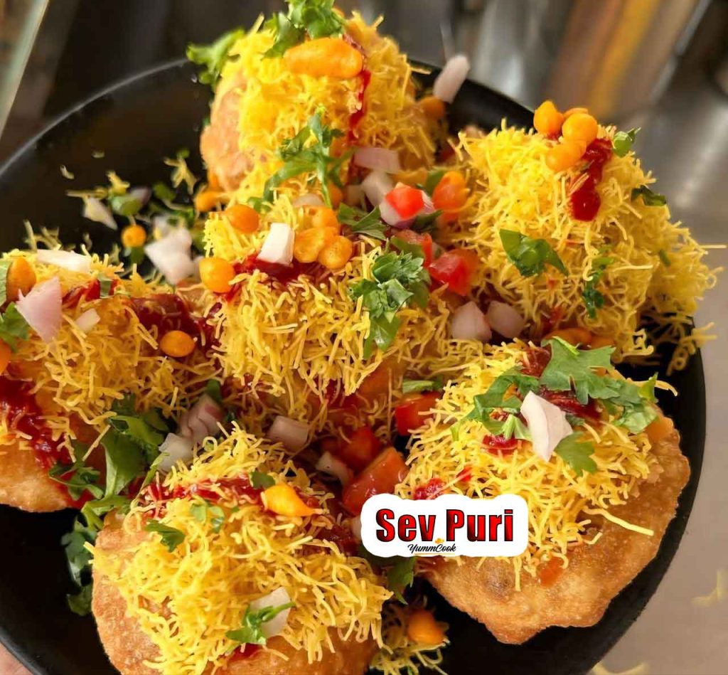 5 Easy Steps to Make Sev Puri at Home