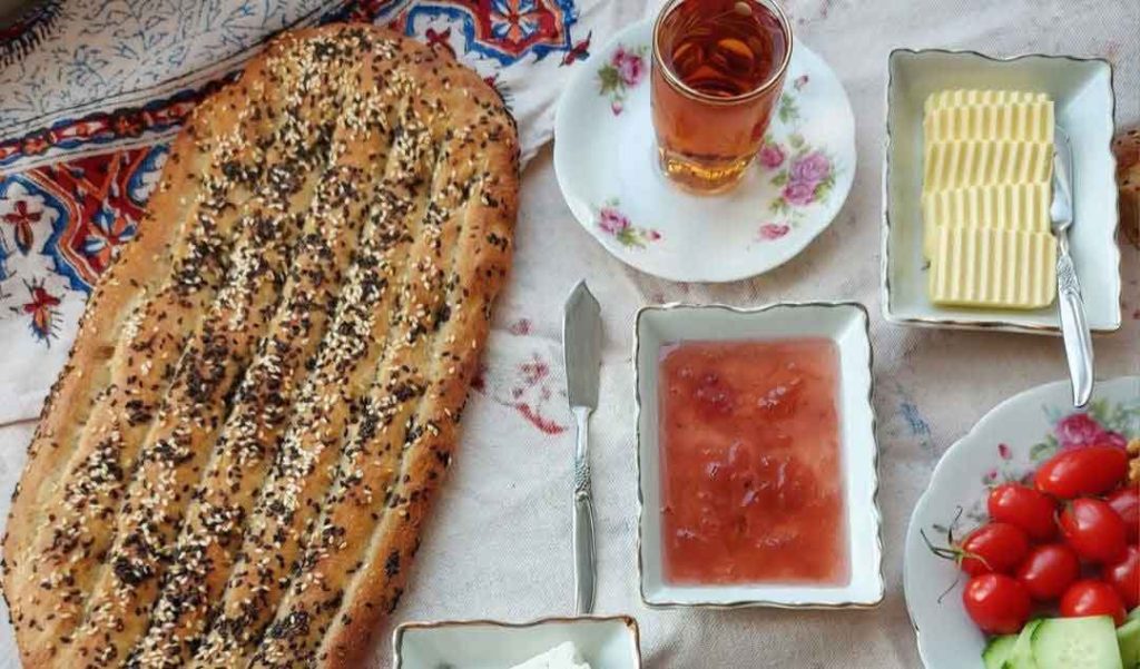 How to make Iranian Barbari bread in 6 short and attractive steps